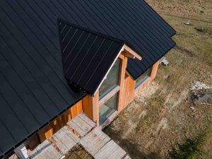 Different Types of Gable Roof Designs, Pros & Cons